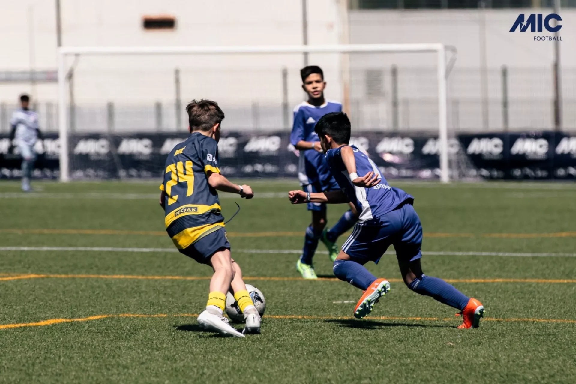 INDOOR SGPT - Dutch Connections Football Club